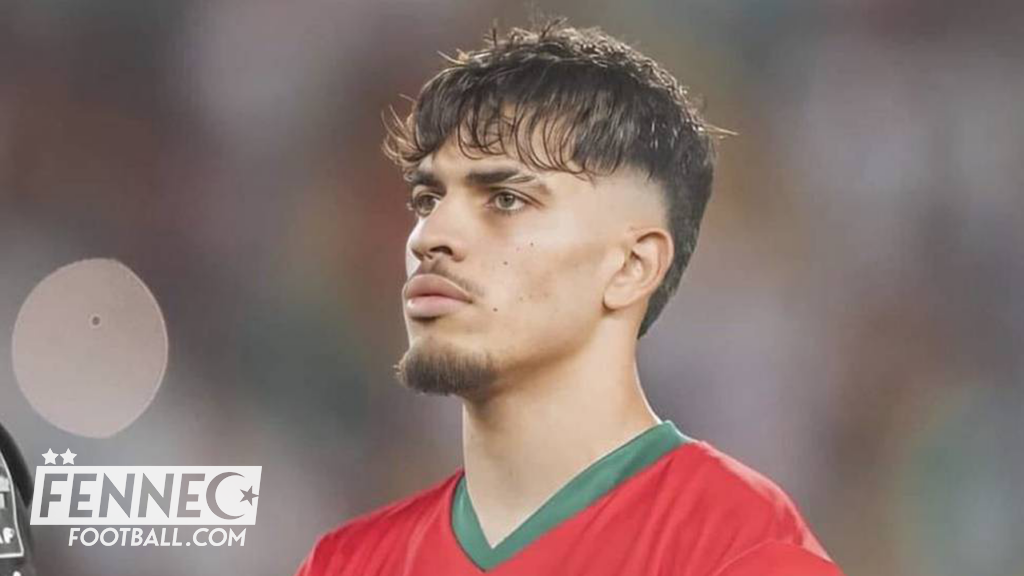 Ez Abde, poussé vers la sortie au Betis, suscite l'intérêt en Ligue 1