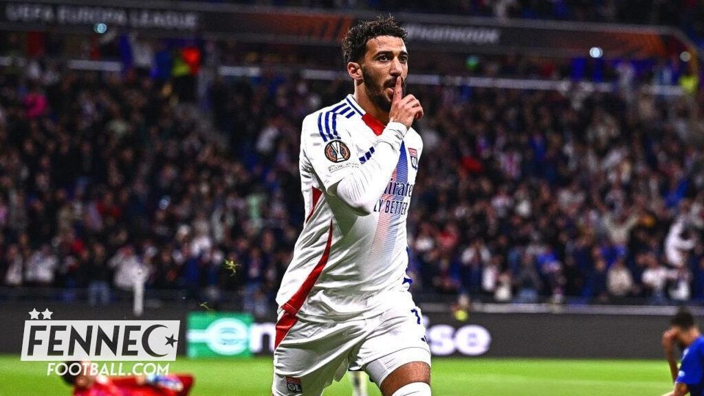 Contrôle, dribble et une-deux : Benrahma marque un but magique!